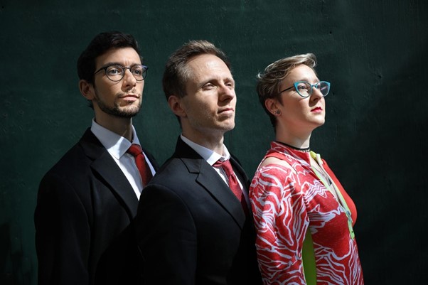 Jean John Trio feat. Kelly Green & Luca Soul - Skica AT
